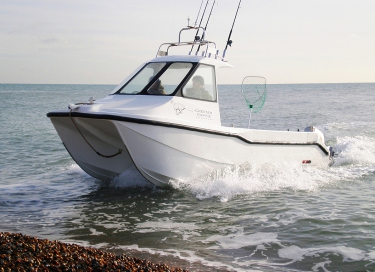 6m SERIES 2.4m BEAM Length: 6.2m, 6.9m | Cheetah Marine LLP